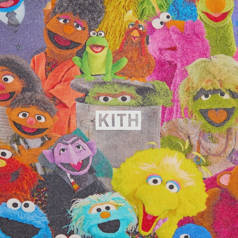 Kith for Sesame Street Family Tee Size XL | eBay