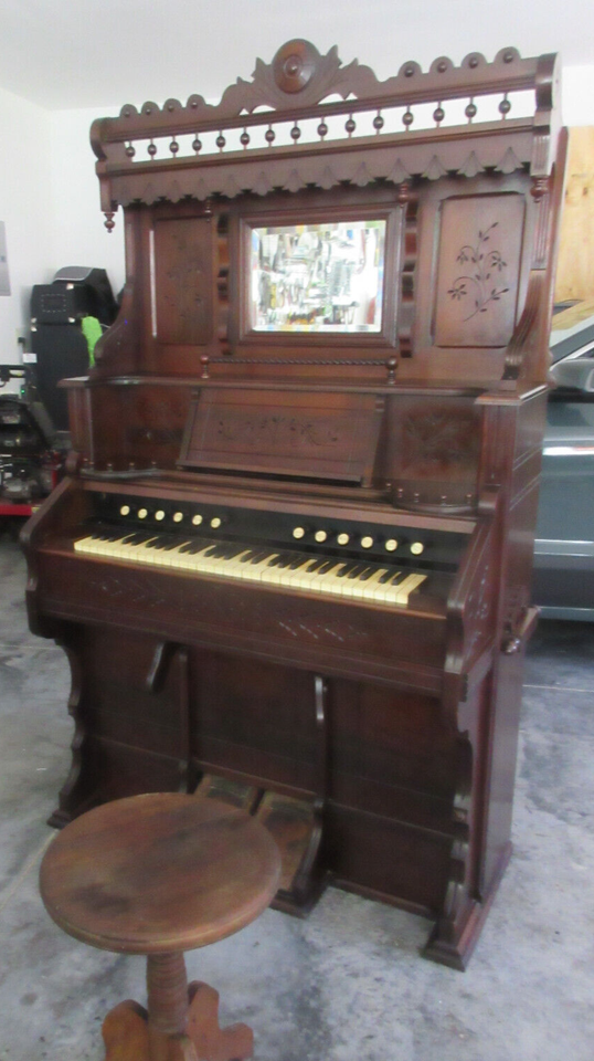 mid 1800's Smith American Organ Company Fully Functional Ornate Pump ...