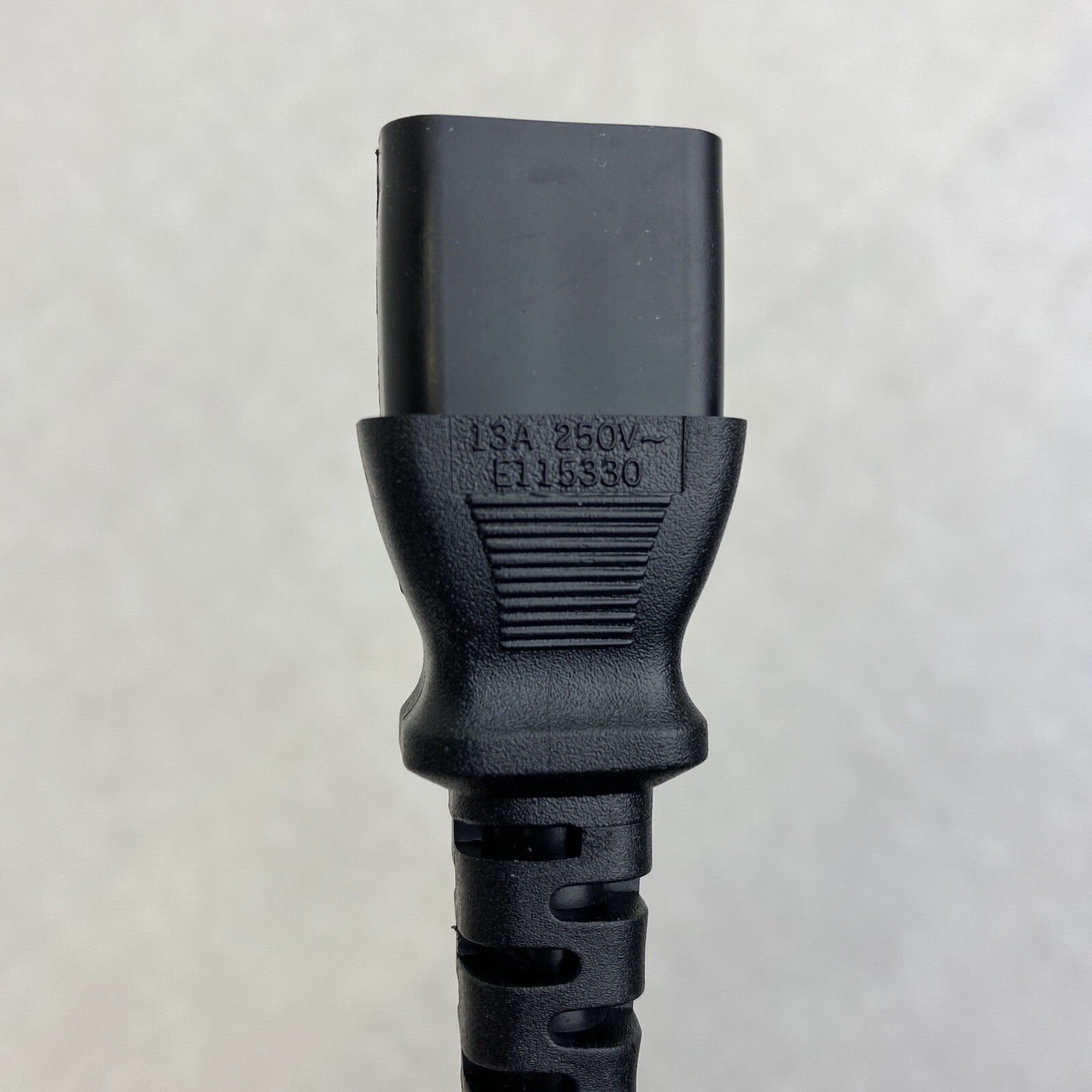 Well Shin 3ft power cord C13-C14 16AWG 13A 250V WS-002F to E115330 lot ...