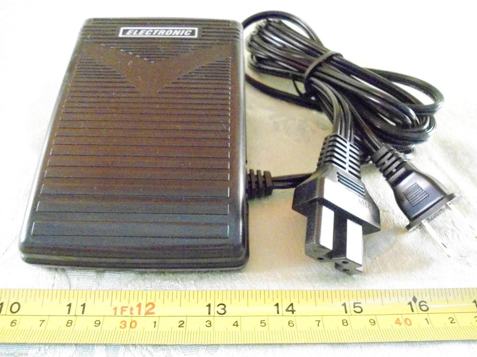White Viking Foot Control Pedal Sewing Machine Serger # 30990,412000018 ...