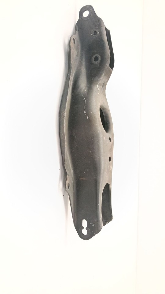 A2053521900 BRACCIO DI SOSPENSIONE INFERIORE POSTERIORE SINISTRO ...