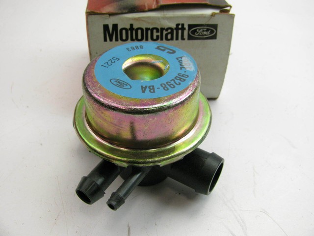 Motorcraft CX-442 Deceleration Anti Backfire Valve - E0BZ-9B298-B for ...
