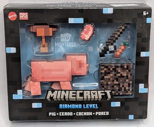 Minecraft Diamond Level PIG WITH ACCESSORIES Action Figure Mattel ...