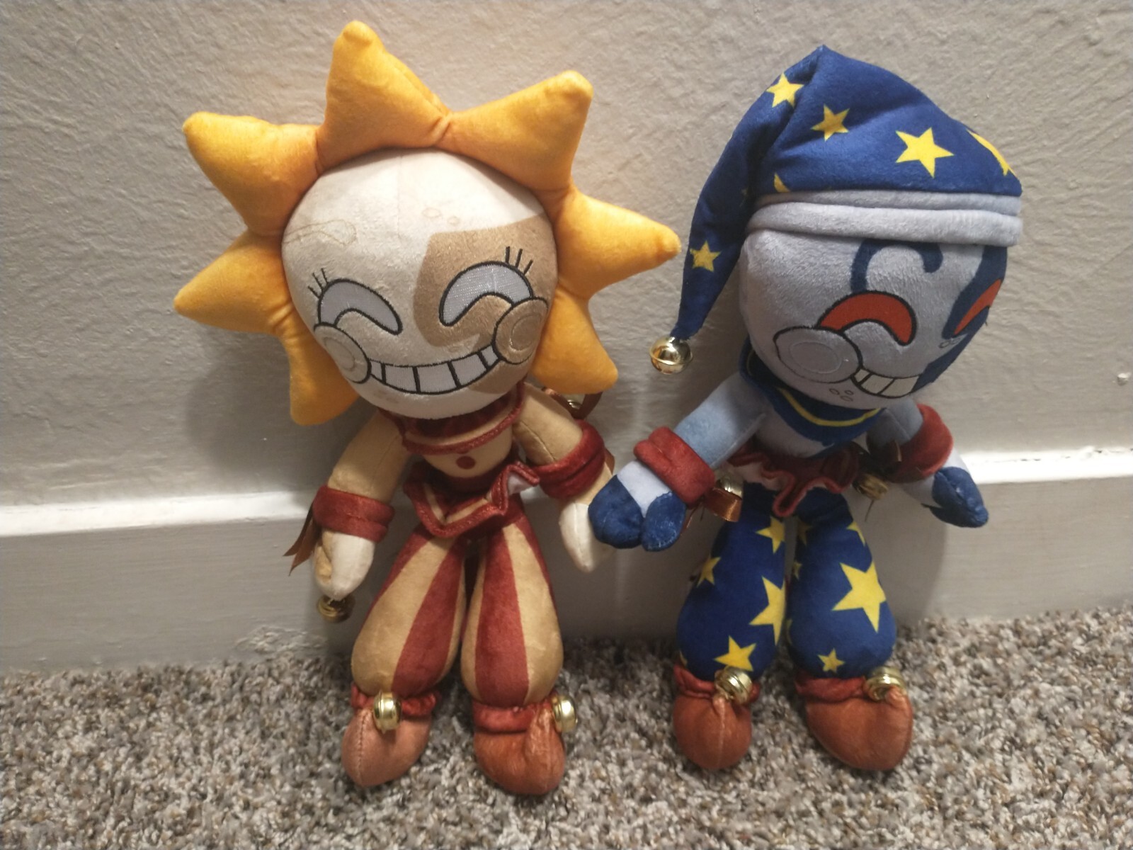 Youtooz Fnaf Sun & Moon Plush - Five Nights At Freddy’s