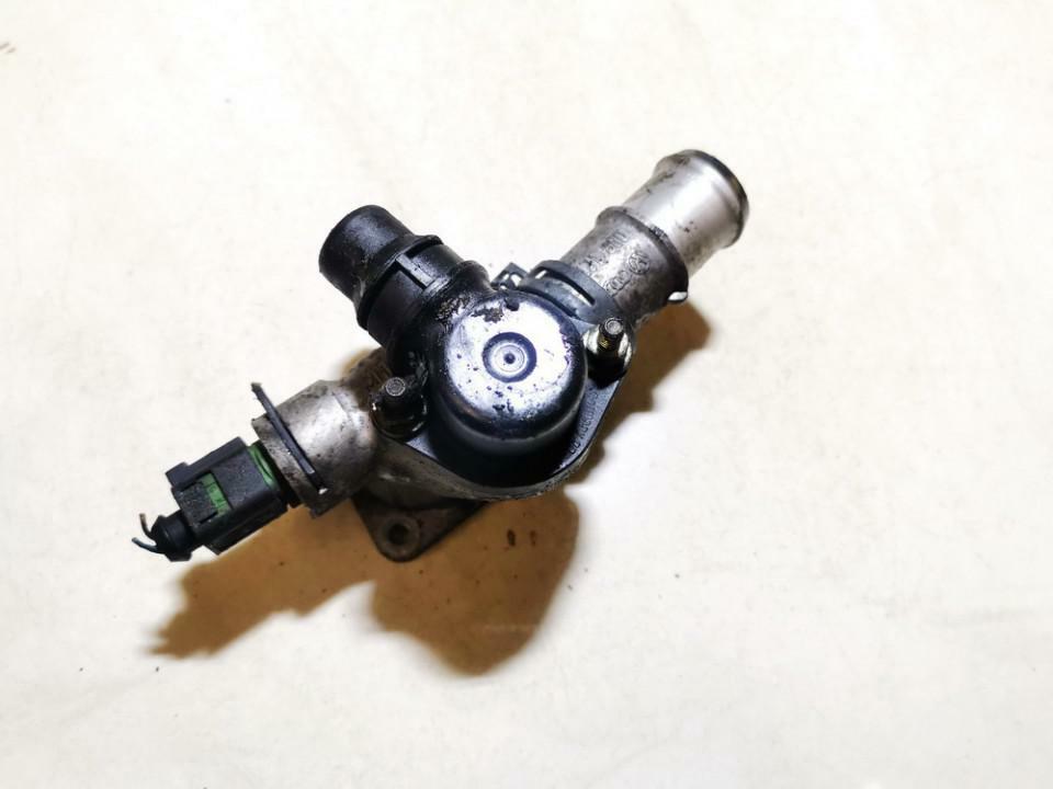 038121133A fluide de refroidissement du moteur Thermostat for Aud ...