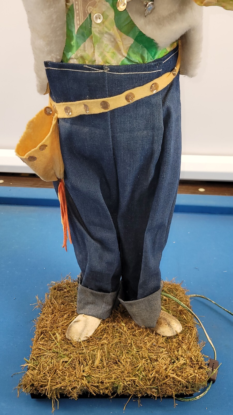 Vintage Mechanical Dressed Sheriff Rabbit Bunny Store Window Display ...