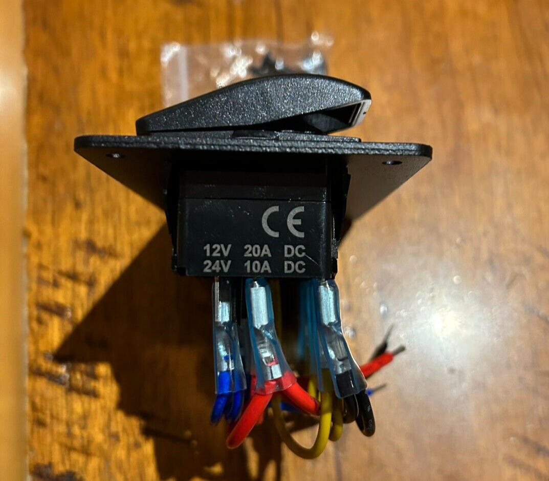 SWITCH PANEL 4 GANG 12V SUITS CARAVANS, MOTORHOMES,CAMPERS,TRAILERS ...