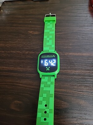 Minecraft Mojang LCD Digital Wrist Watch Green Age 6+ Unisex Works | eBay