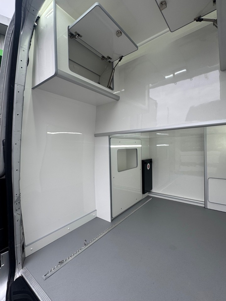 Mercedes Sprinter VW Crafter MAN TGE Sporthome Motorhome Race Van ...
