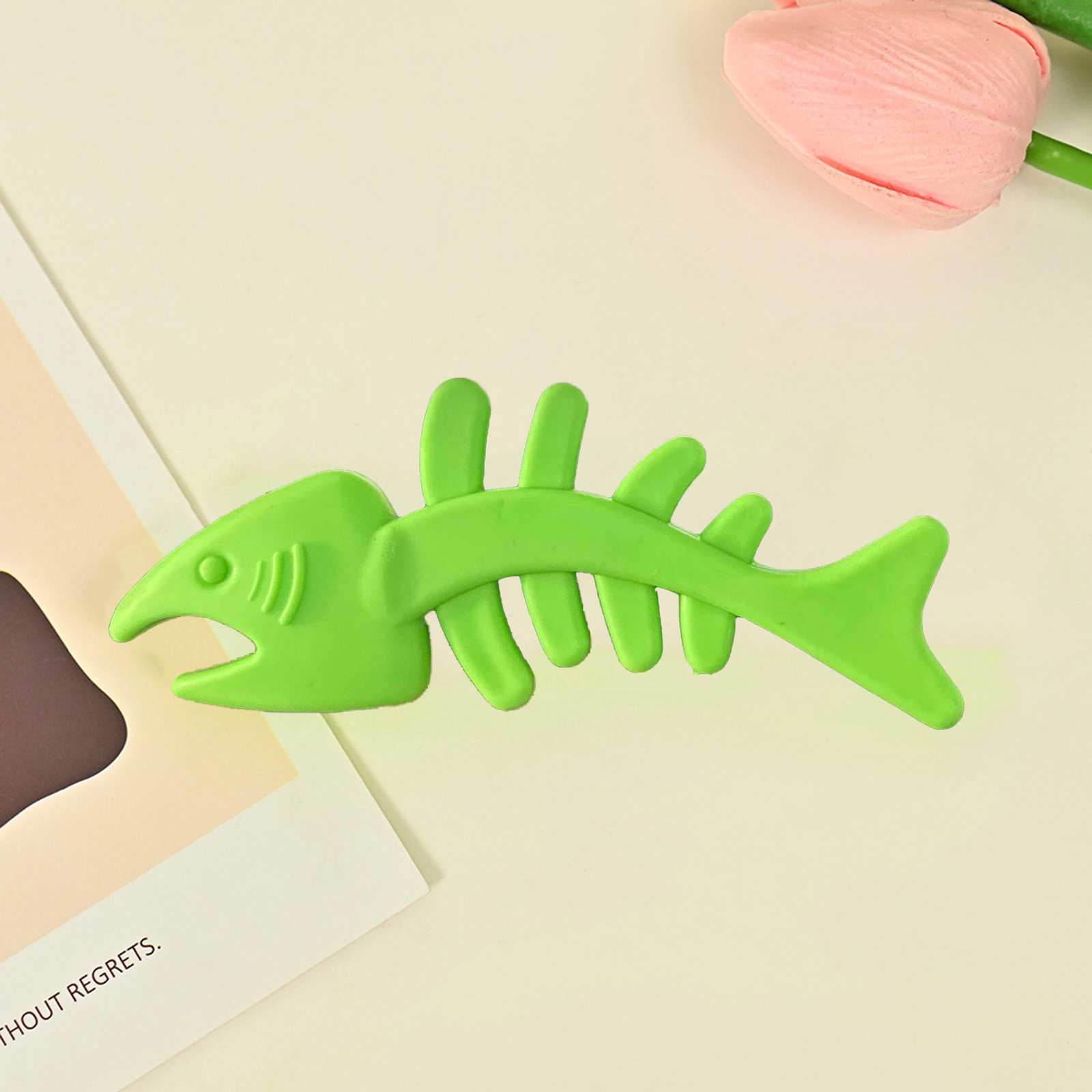 Fish Bone Shape It's Stain-resistant Easy to Clean Keeping Dog's Toys ...