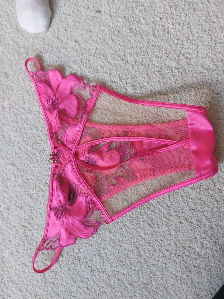 HONEY BIRDETTE ALLIE HOT PINK FLORAL EMBROIDERY OPEN BACK BRIEF S SMALL ...