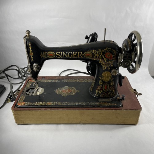 Antique Singer Vintage Sewing Machine With Case | eBay