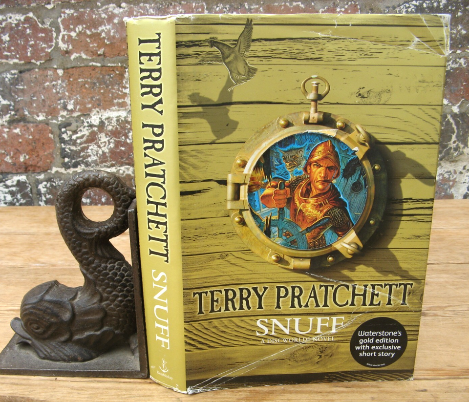 2011 Snuff- Terry Pratchett Gold Edition | eBay UK