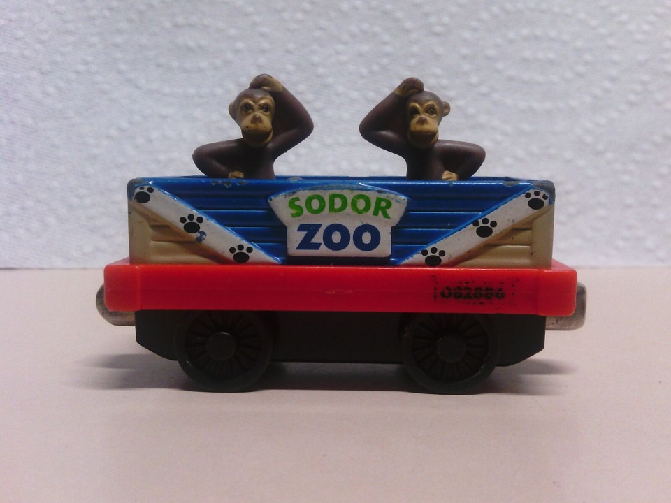 Thomas and Friends Take-Along Sodor Zoo Monkey Car Diecast Metal 2006 ...