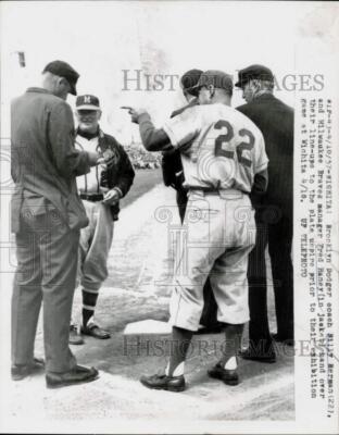 1957 Press Photo Dodger coach Billy Herman & Braves manager Fred Haney ...