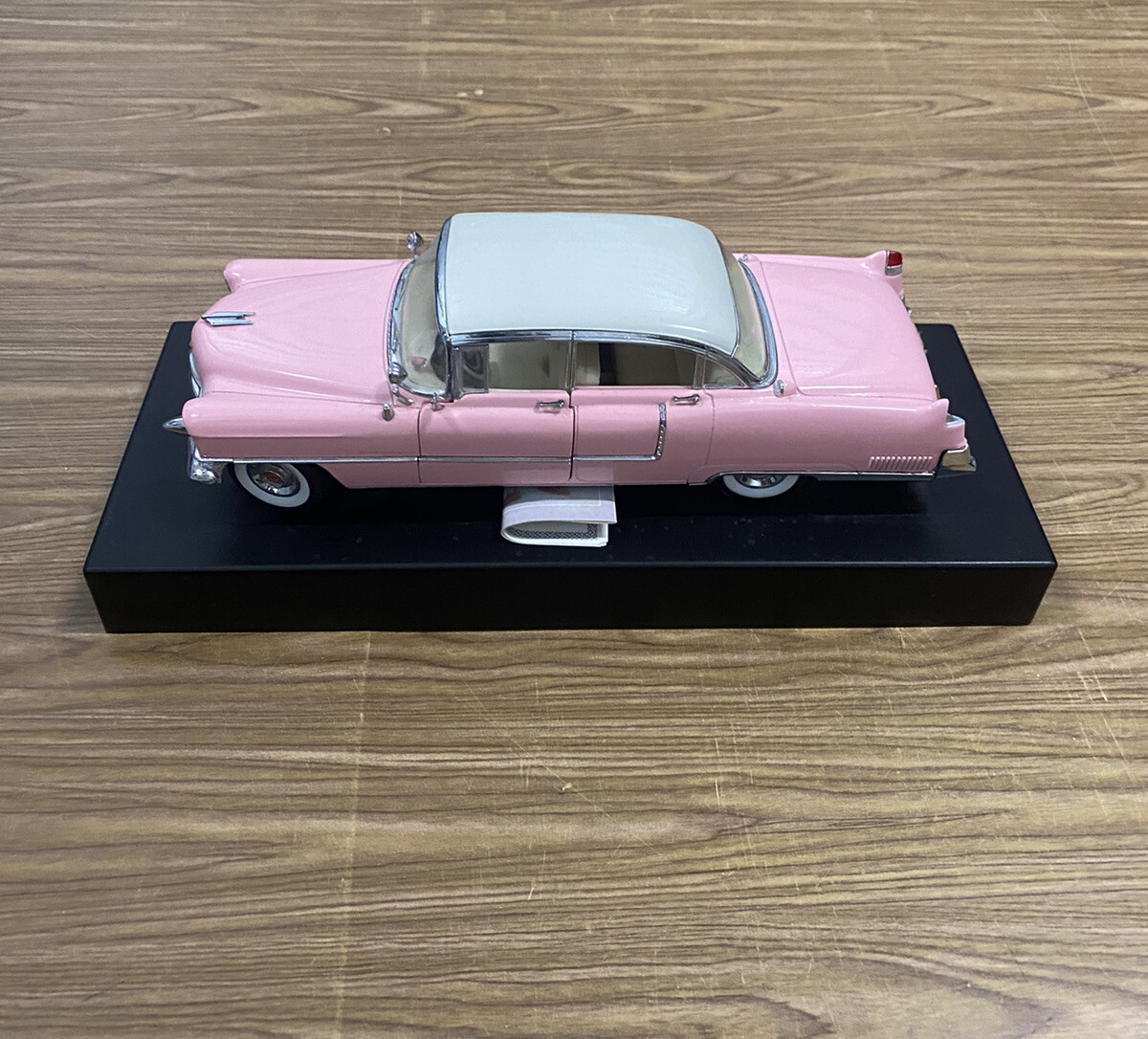 Vintage MRC 1955 Pink Cadillac Fleetwood Elvis Presley Diecast Car 1:18 ...