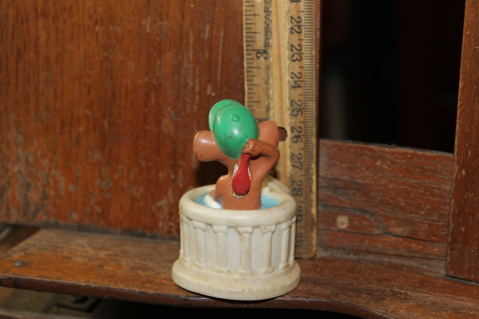 Burger King Kid's Club Capitol Critters Max Action Figure | eBay