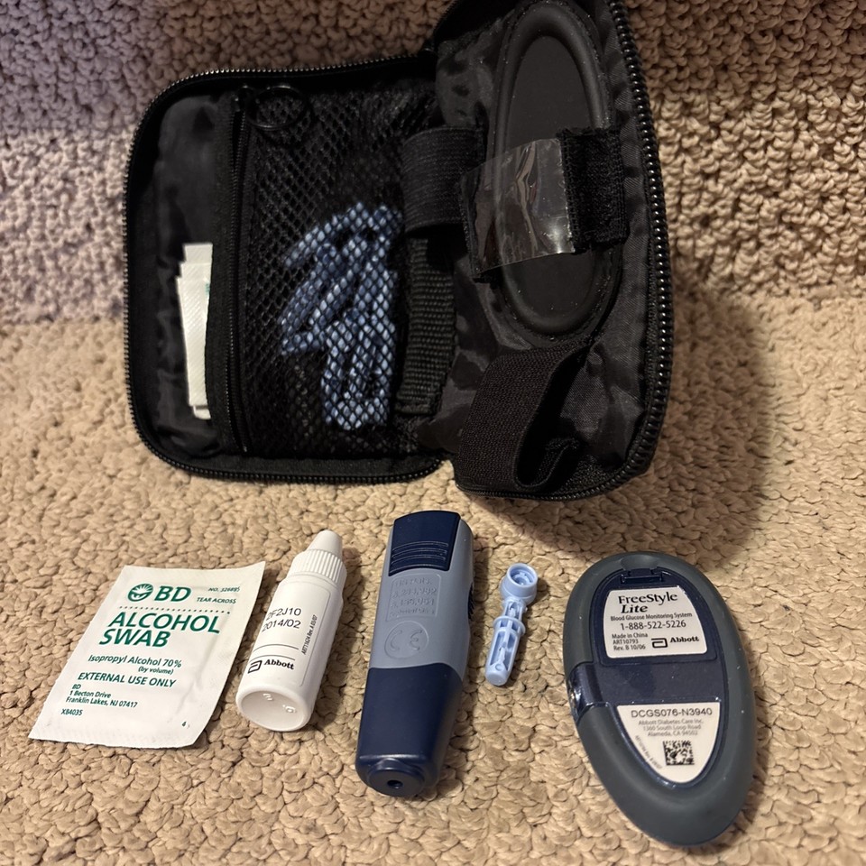 FREESTYLE Lite Blood Glucose Meter Monitor | eBay