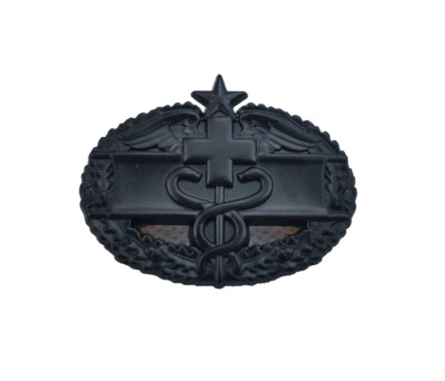 U.S. ARMY 2ND AWARD COMBAT MEDICAL Insignia Metal BADGE PIN BLACK ...