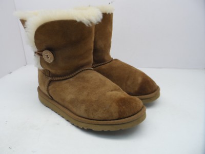 Ugg Australia Girl's 5991 Bailey Button Boots Chestnut Size 4M | eBay
