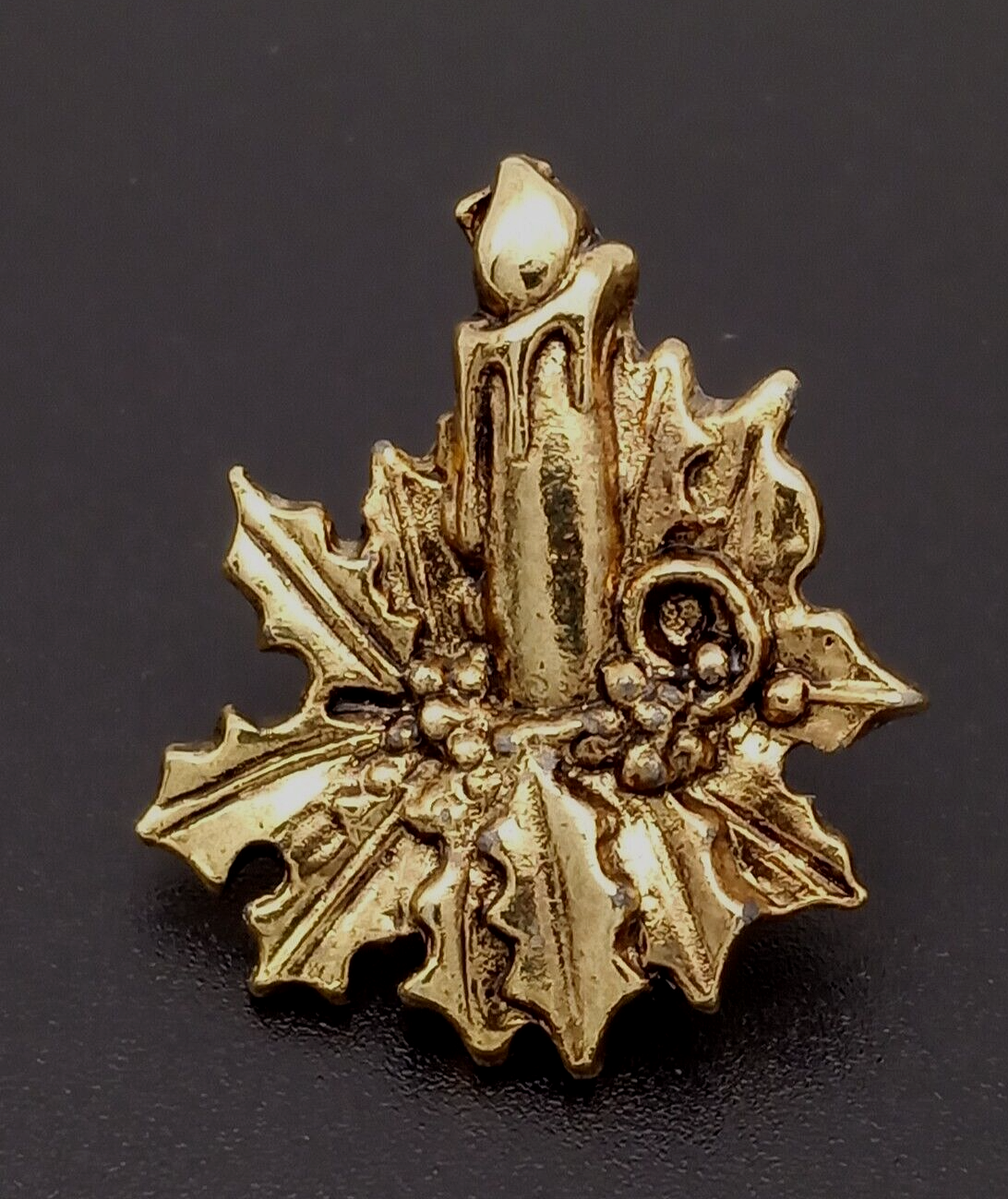 Christmas Brooch Lapel Pin Candle Holly Berries Gold Tone Made In USA ...