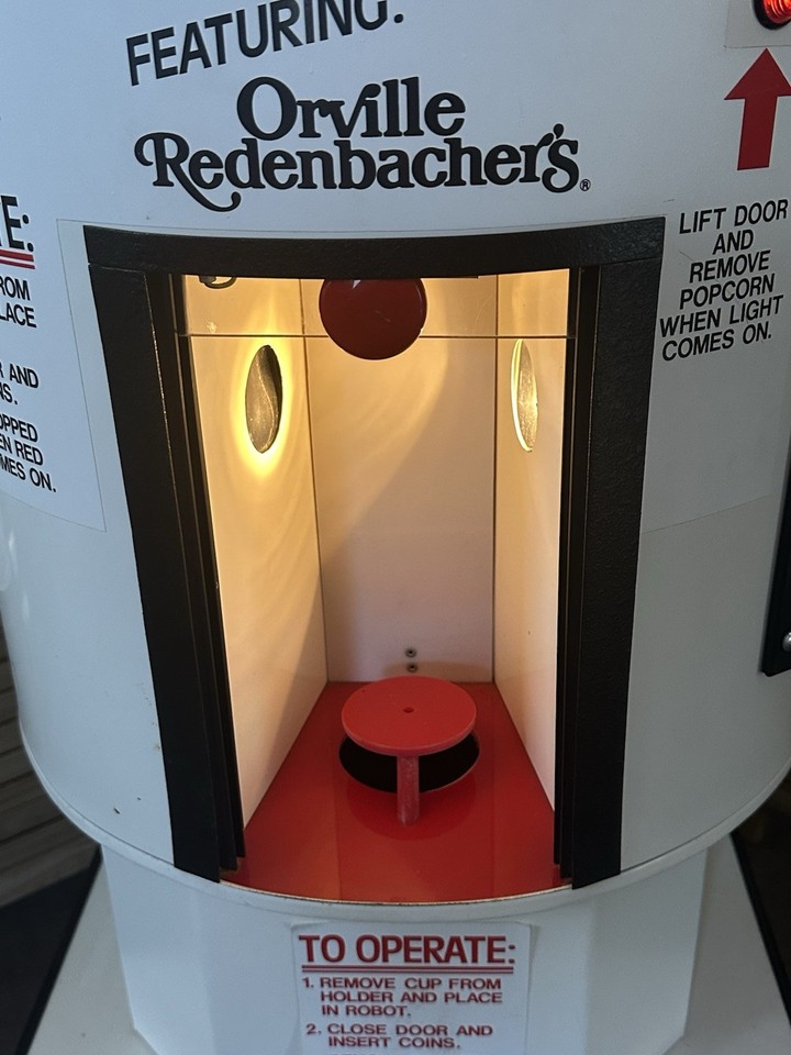 Orville Redenbacher Vending Machine popcorn robot *read description for ...
