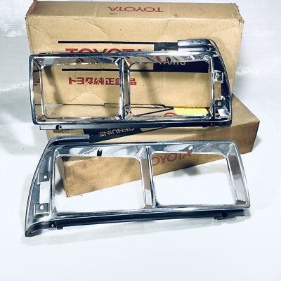 TOYOTA CORONA RT132 RT133 1978 1980 HEADLIGHT CASE SIDE GENUINE NOS ...