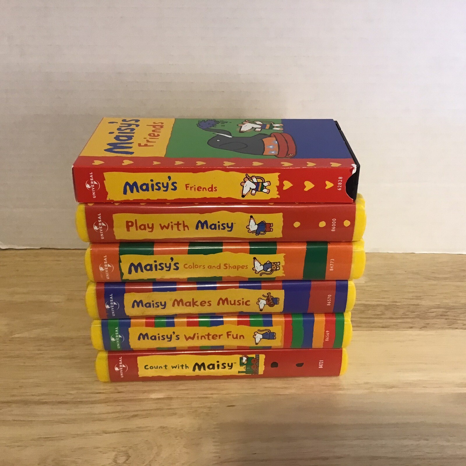 Maisy VHS Lot of 6 Tapes (5 Clamshell Covers) Play With Maisy Makes ...