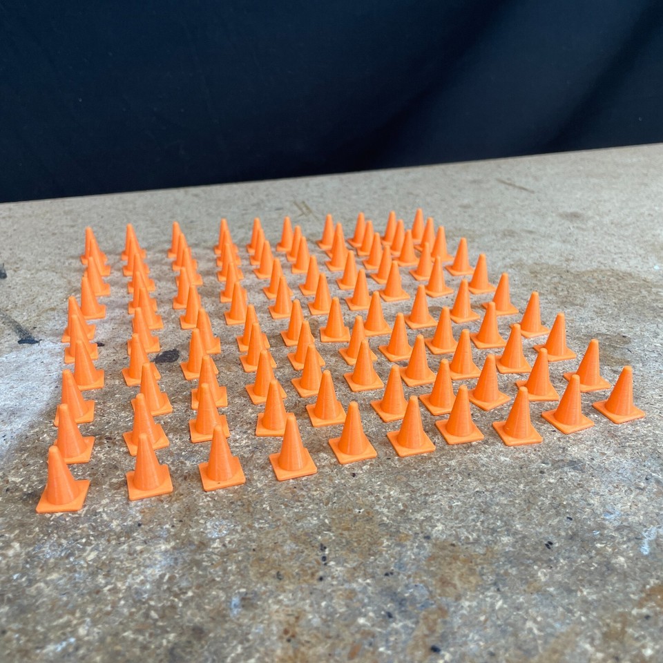 100 pcs 1/24 1/25 Scale Traffic Cones for RC/Model Car/Truck/Race Track ...
