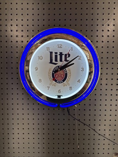 Miller Light Retro Clock Light White Blue | eBay
