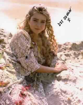 Doctor Who Autograph: DEE SADLER (Greatest Show in the Galaxy) Signed ...