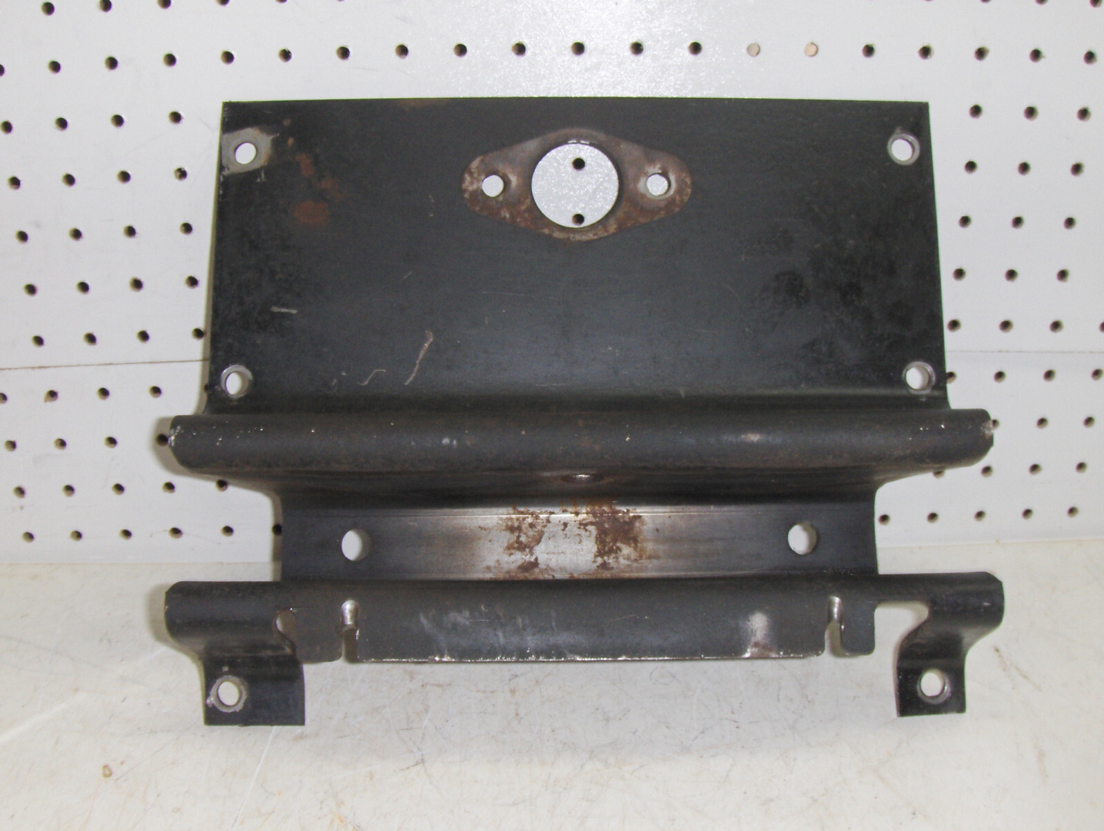 CRAFTSMAN, HUSKEE, ELECTROLUX LAWN & GARDEN TRACTOR FRONT AXLE MOUNT | eBay