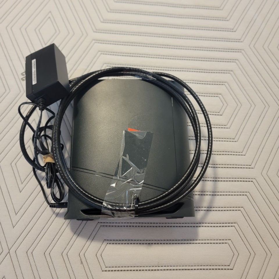 ARRIS Cable Modem Router Combo G34 1 Gbps Max Internet For Parts Not ...