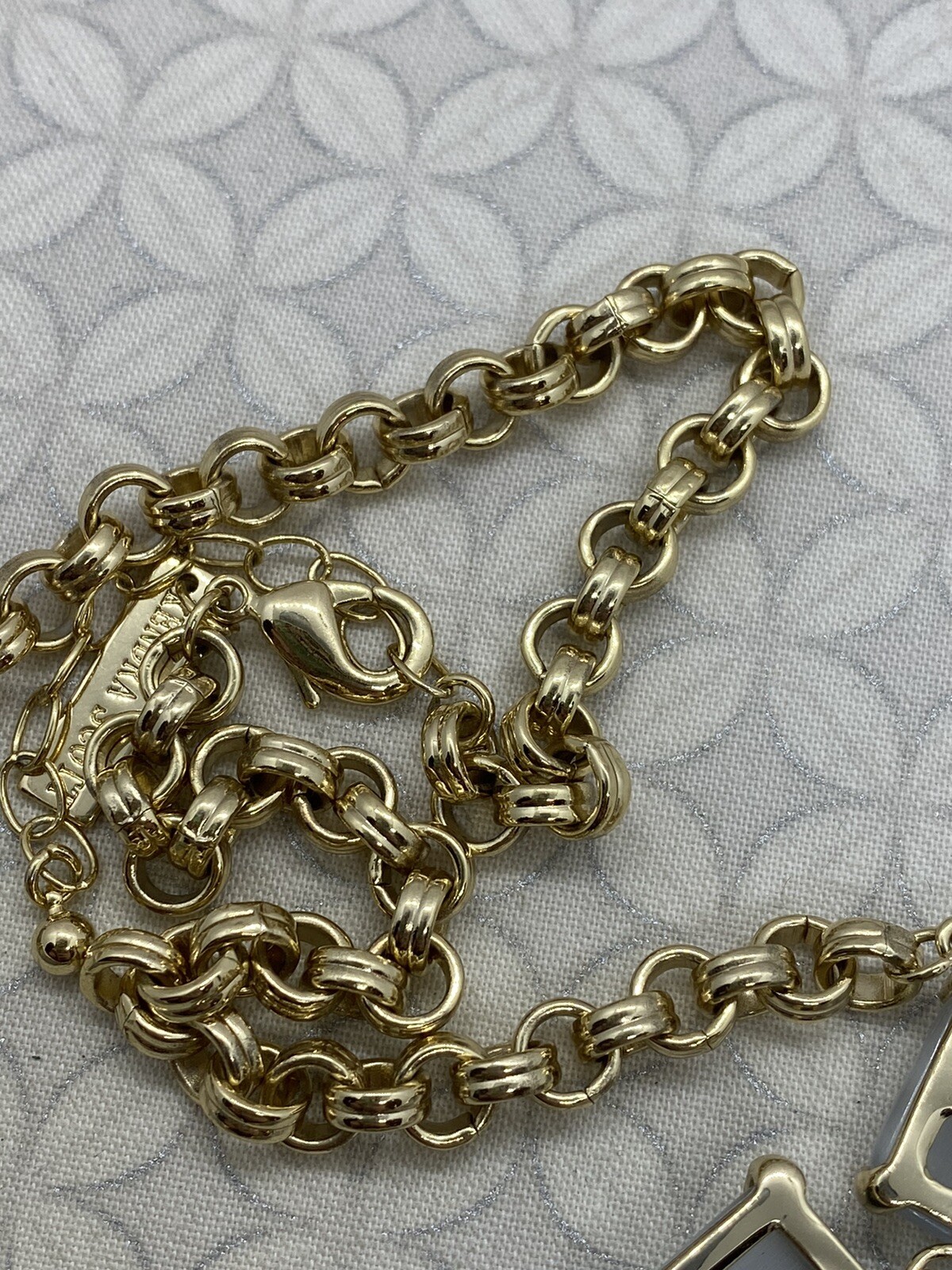 Kendra scott Leandra Necklace Used Grey slate Cat's eye glass Gold tone ...