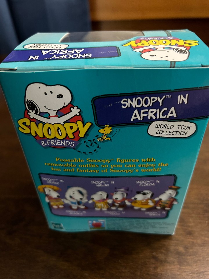 SEALED Hasbro 1999 Peanuts WORLD TOUR Snoopy in AFRICA 5" PVC FIGURE ...
