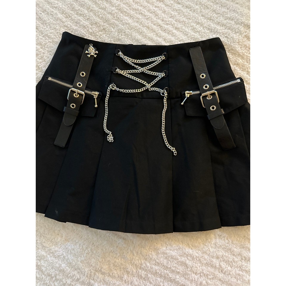Dark In Love Pleated Mini Skirt Chains Buckles Goth Punk Y2K Grunge Emo ...