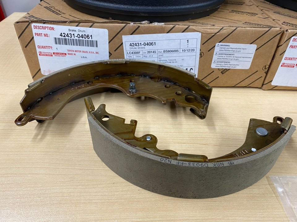 2005-2015 TOYOTA TACOMA 4WD GENUINE OEM REAR BRAKE DRUMS AND SHOES ...