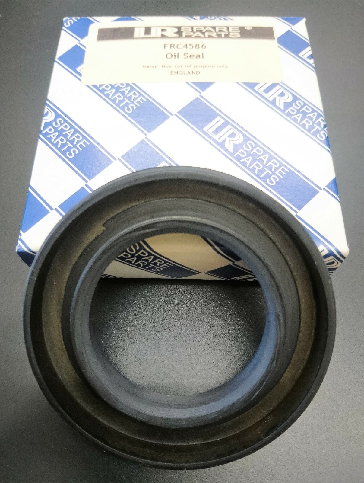 Land Rover Defender / Series 2 & 3 - Oil Seal for Pinion FRC4586 ...