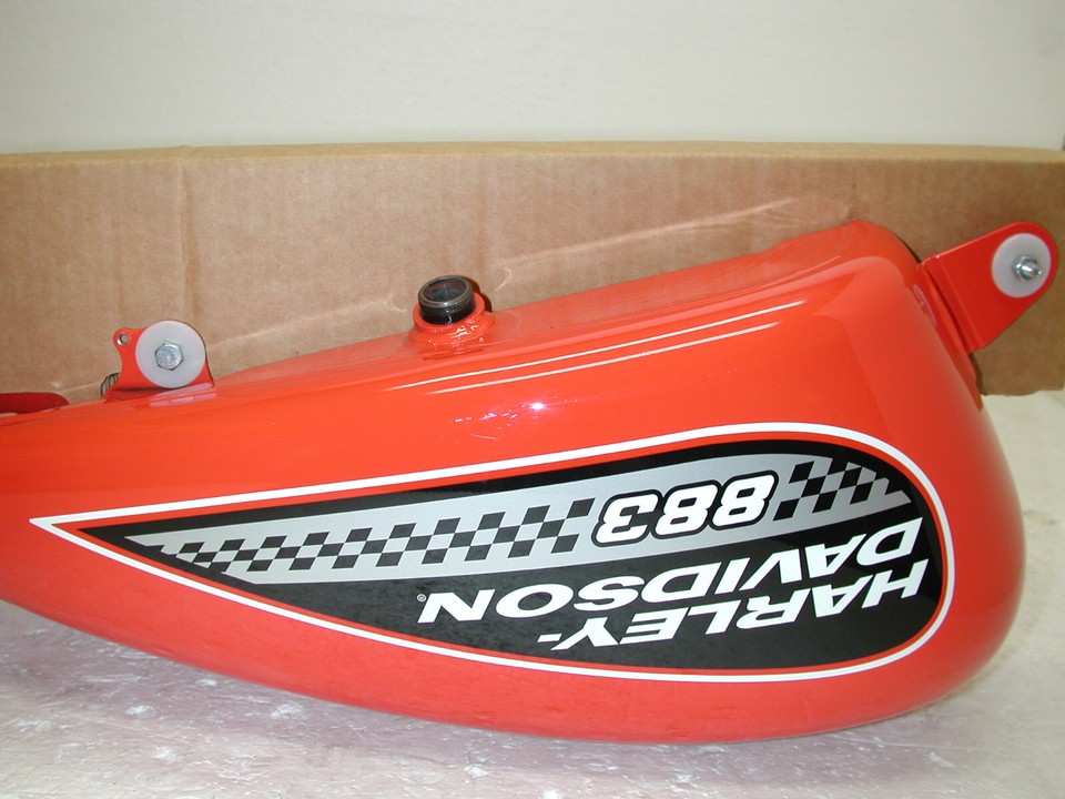 HARLEY DAVIDSON Sportster 2006 XL883R OEM Carburetor Fuel Gas Tank ...