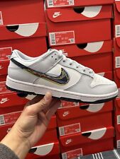 Preços baixos em Nike Dunk Low 3D Swoosh | eBay Preços baixos em Nike Dunk Low 3D Swoosh | eBay