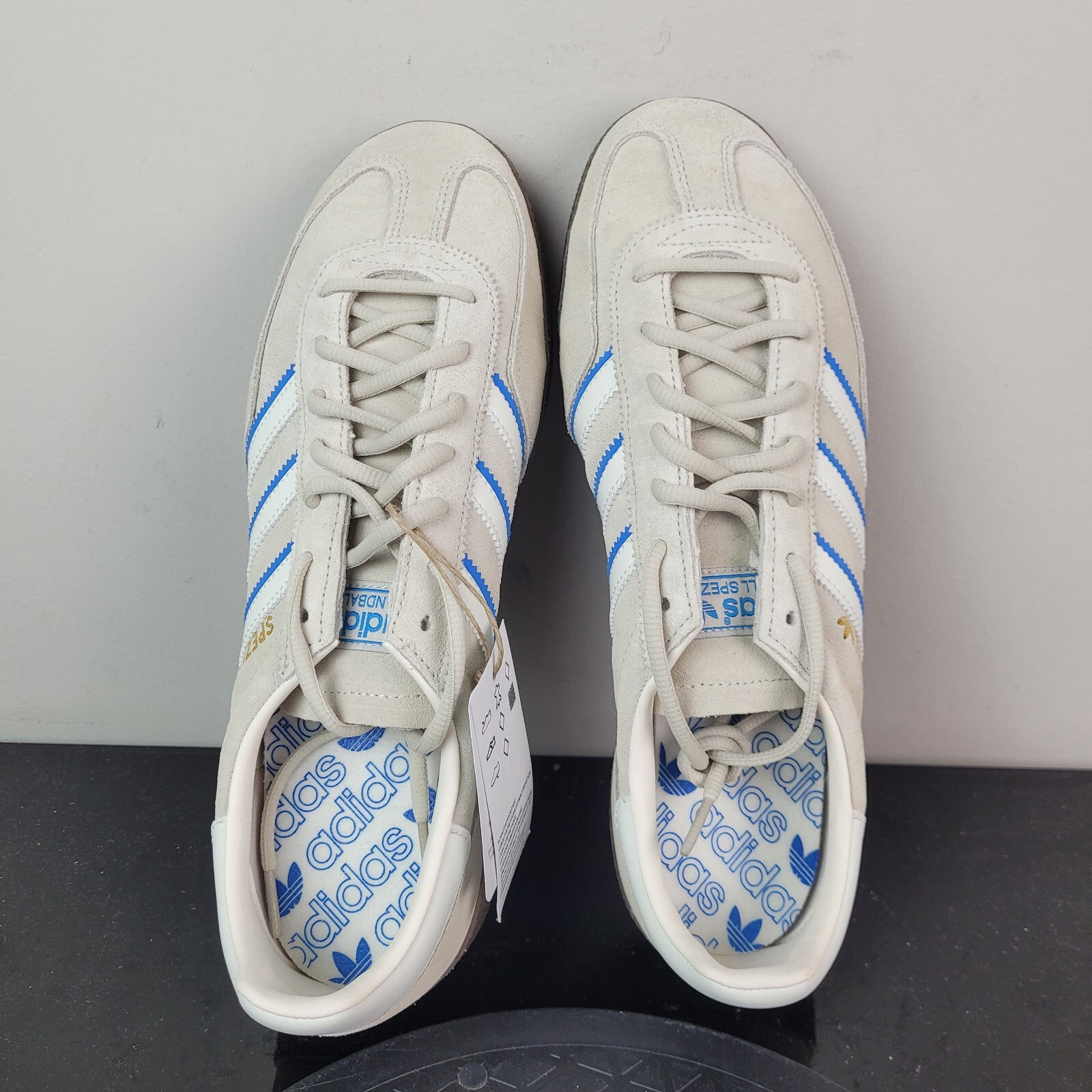 Chaussures Adidas Originals Handball Spécial Aluminium Core Blanc ...