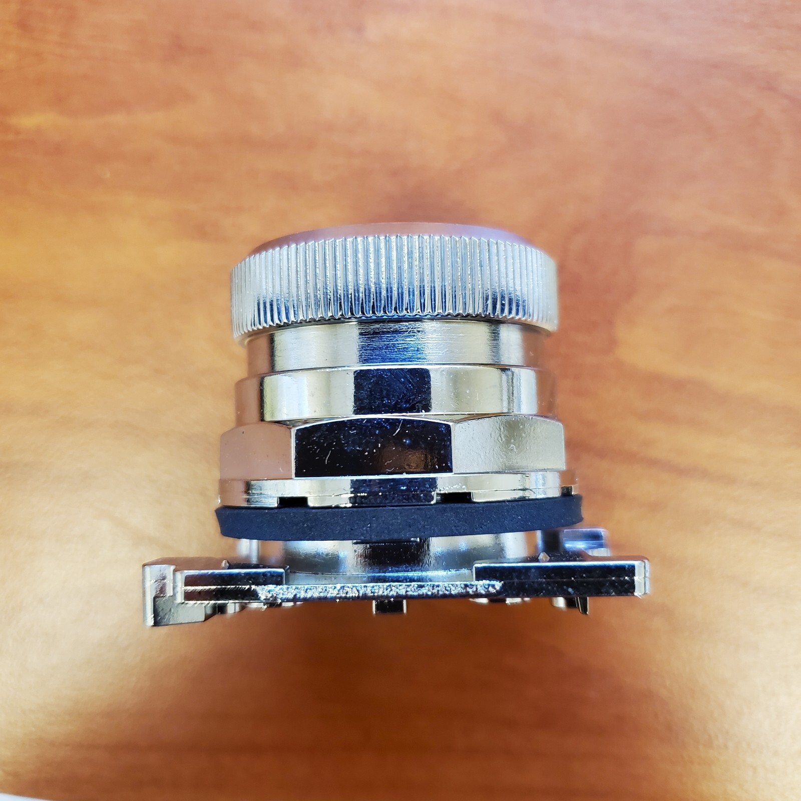 EATON 10250TBG BREAK GLASS OPERATOR ASSEMBLY W/ HAMMER, CHAIN & EXTRA ...