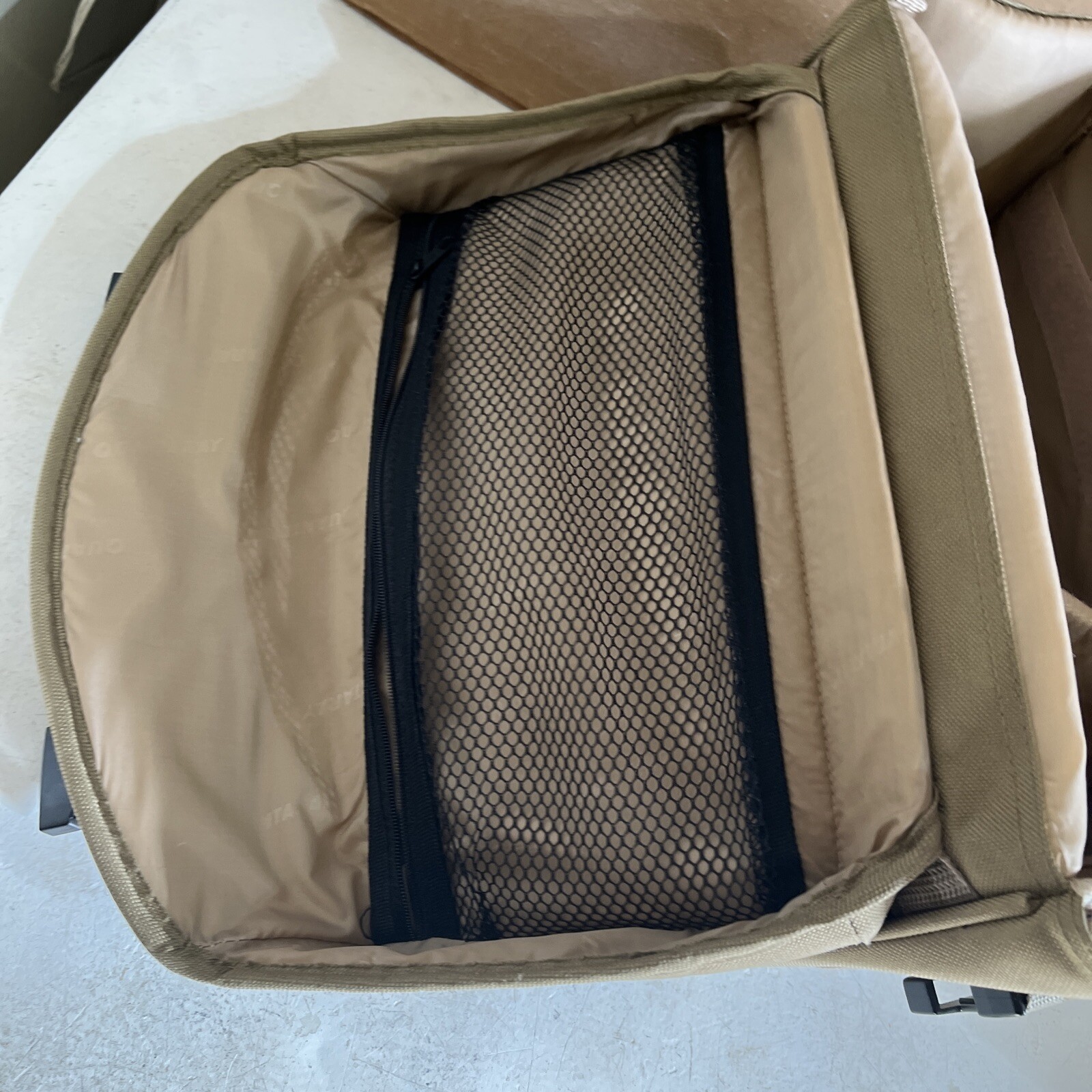 Large Quantaray Camera Bag Multi-Pocket EUC | eBay