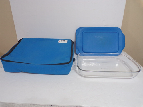 Pyrex Portables Casserole Dish 2.2 Qt W/Lid & Portable Insulated Carry ...