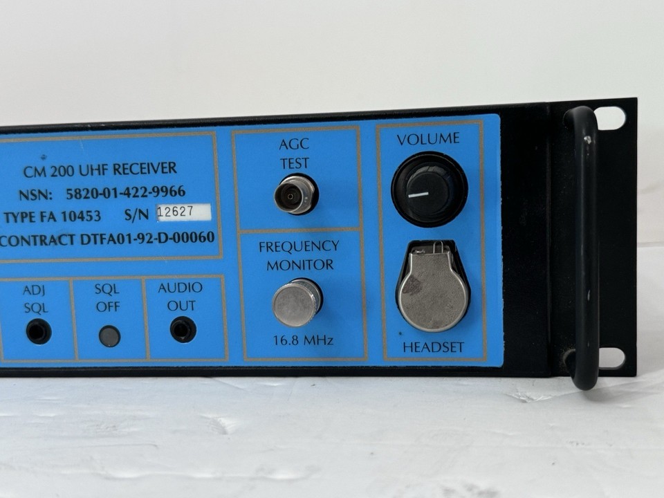LOT OF 2 - MOTOROLA CM200 UHF RECEIVER NSN: 5820-01-422-9966 TYPE FA ...