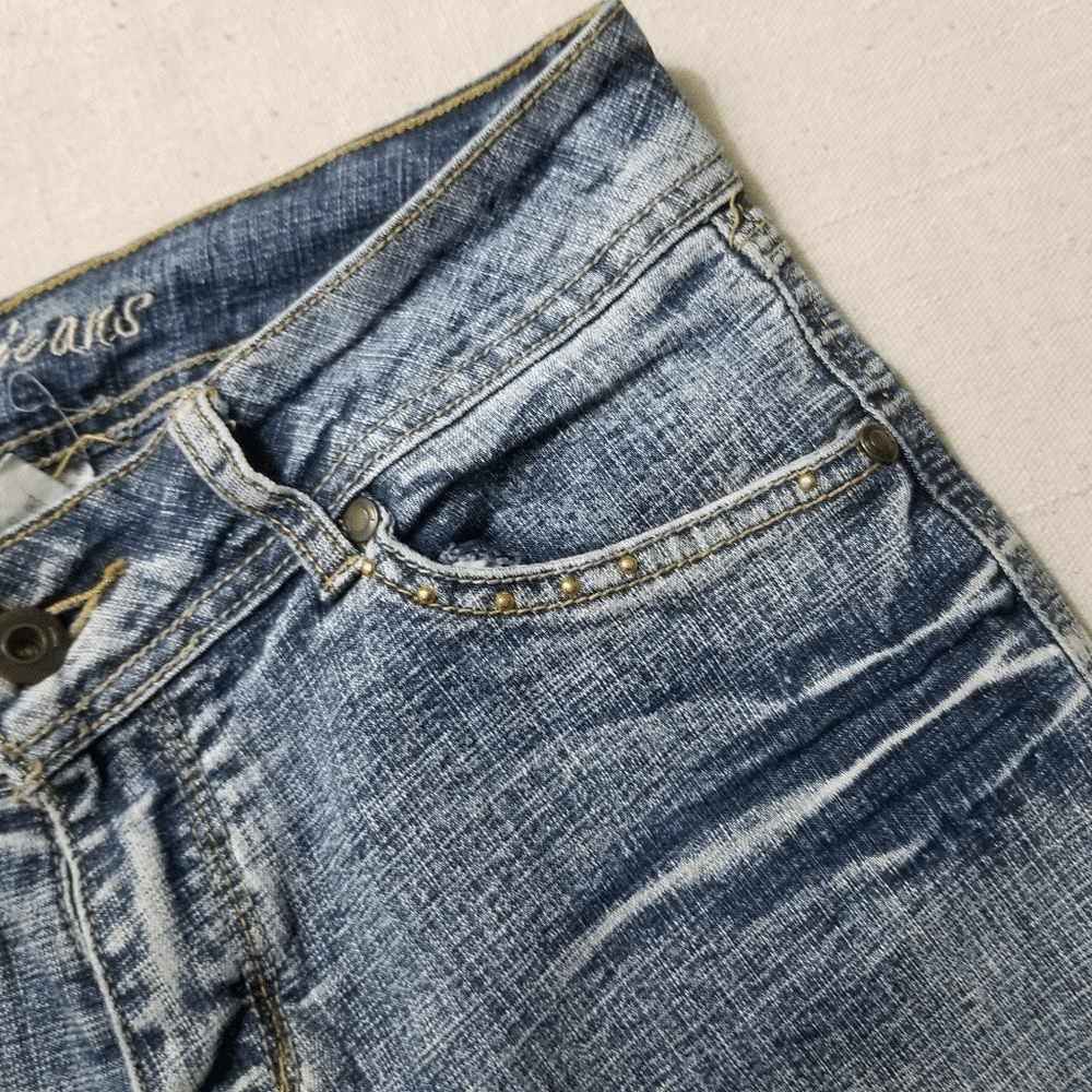 Apollo Jeans medium wash stretchy capri embroidered j… - Gem