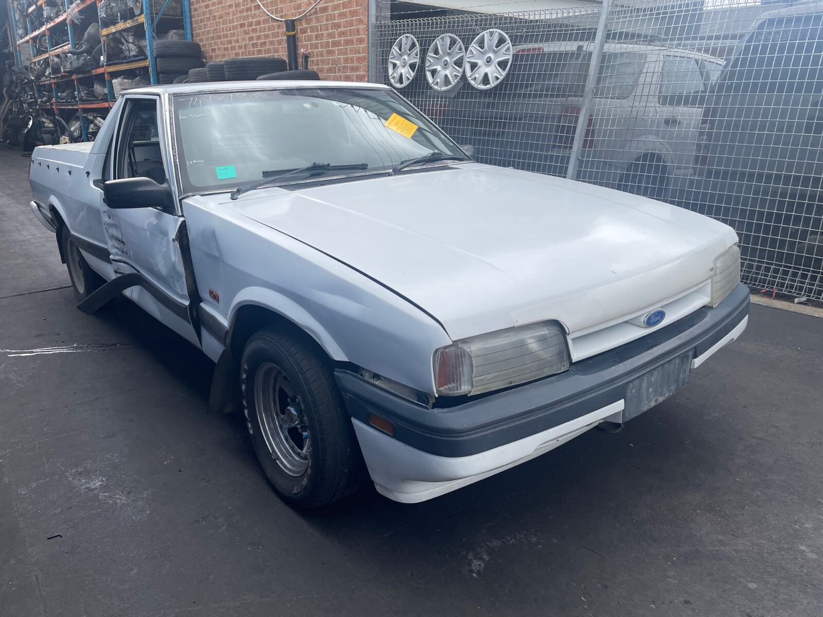 WRECKING FORD XG FALCON UTE | eBay