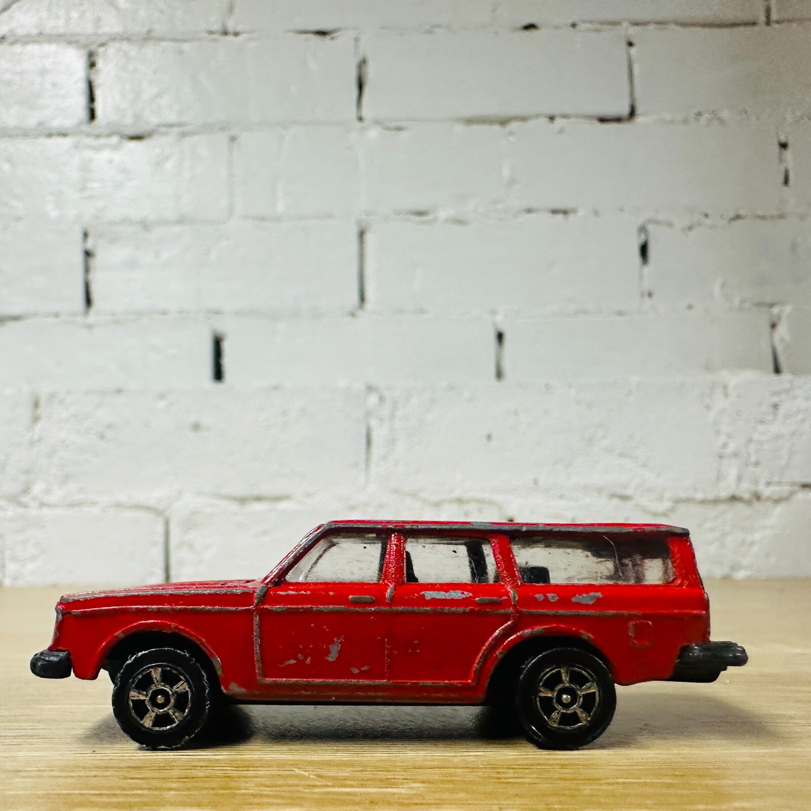 Volvo 246 DL Station Wagon Red Opening Boot Corgi Juniors Diecast Model ...