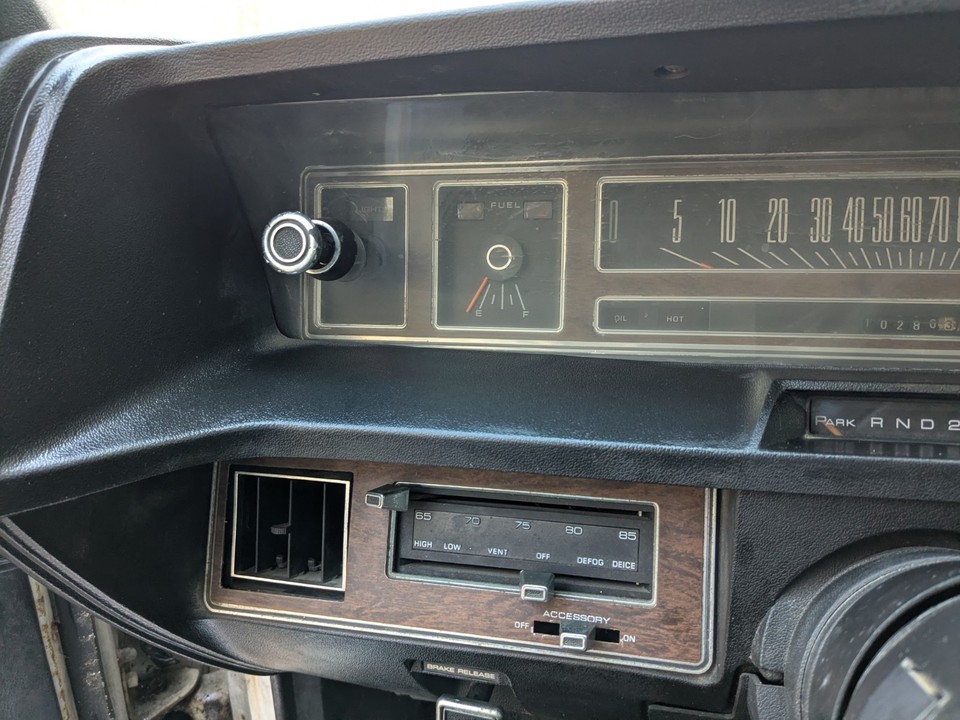 1971 Ford 429 engine, D0VE C heads , C6 trans, 9" rear end, LTD runs ...