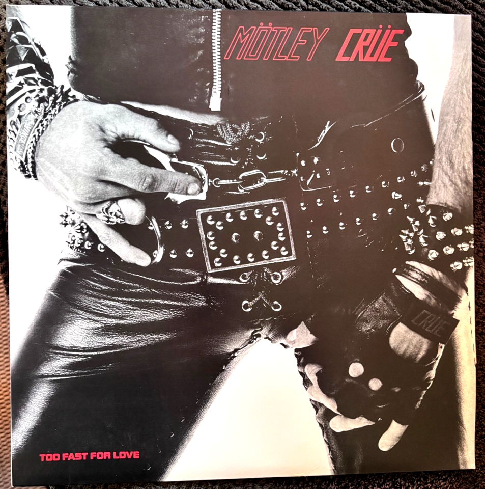 Motley Crue Rare Limited Edition To Fast For Love w/ 7" 45 Single ...